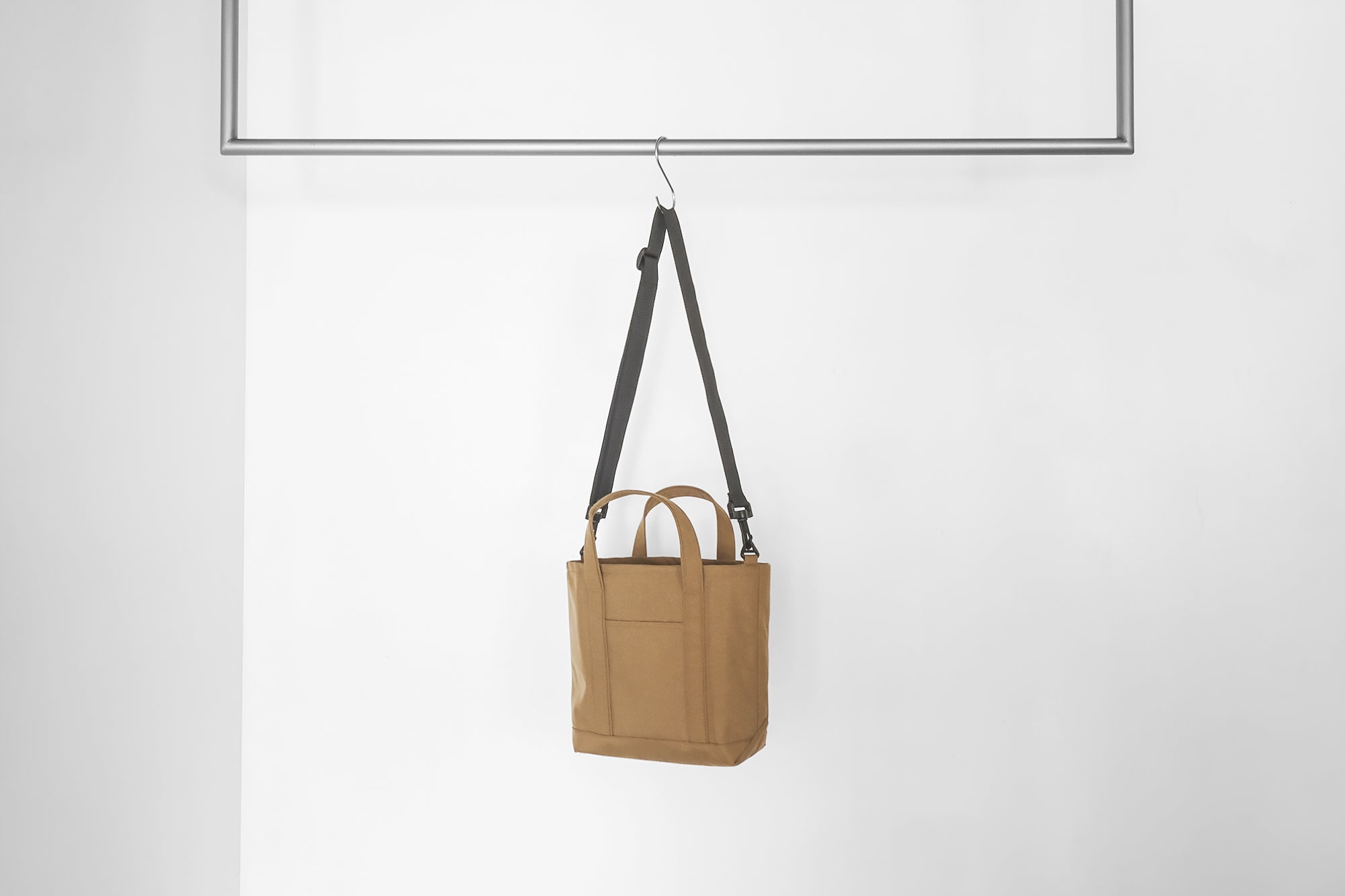 ERA. ERA'S WALK CARRIER "SANPO" K020 | Outdated